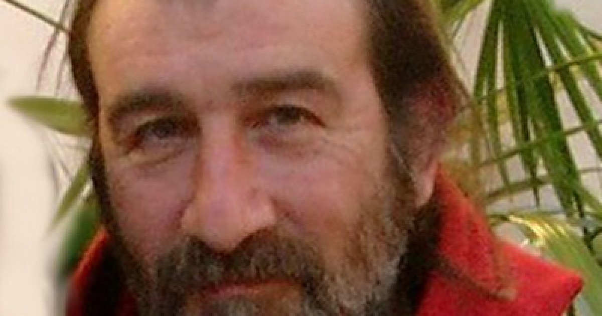 Michael Rosas Cobain | NMC